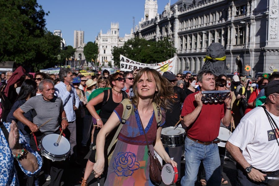 6 Lessons for the U.S. from Spain’s Democratic Revolution | by erica ...