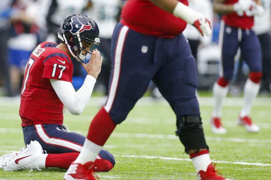 The Long Reach for Franchise Quaterbacks | by Taylor Dixon | Medium