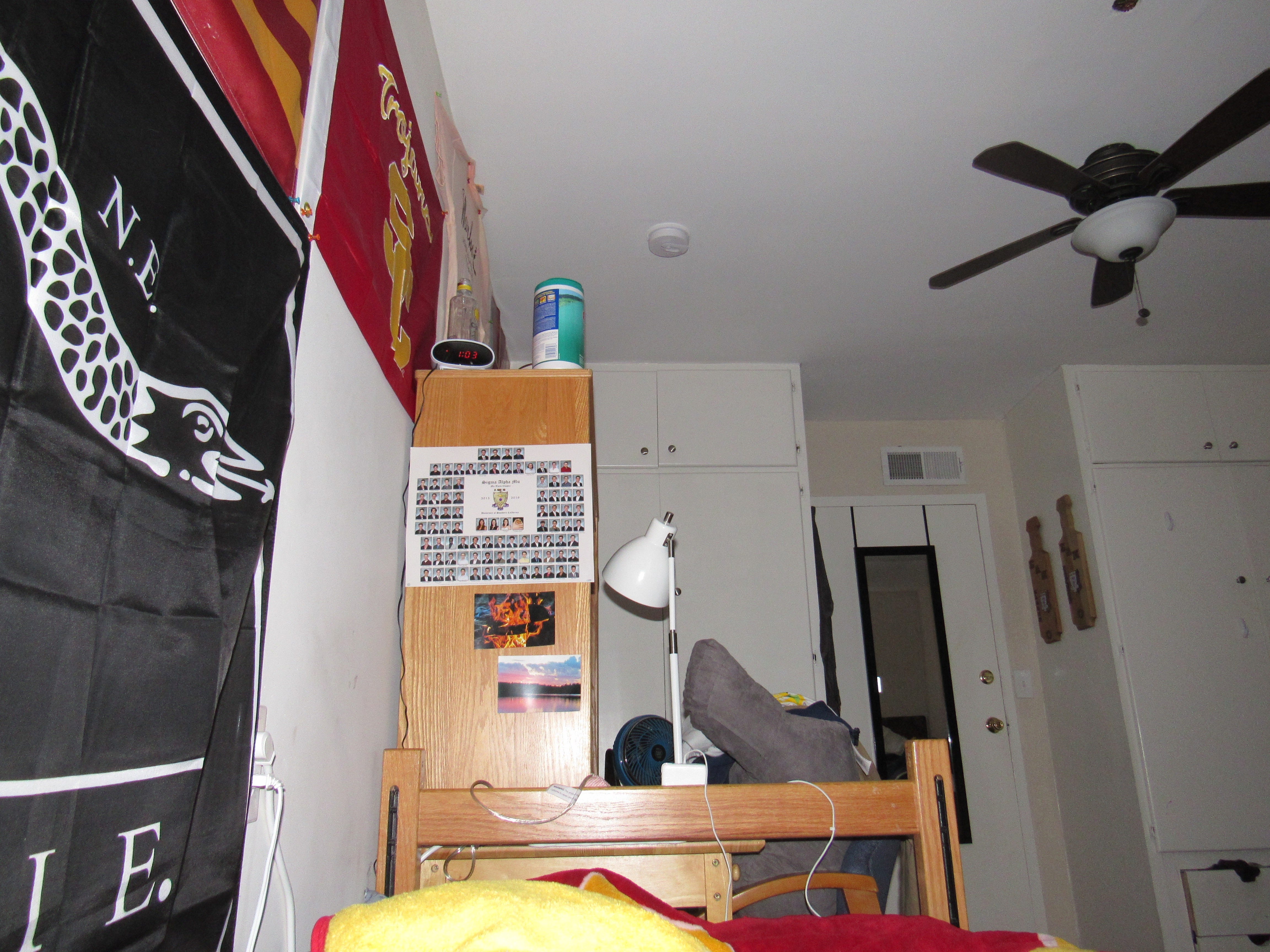 Aaron Glazer – Medium