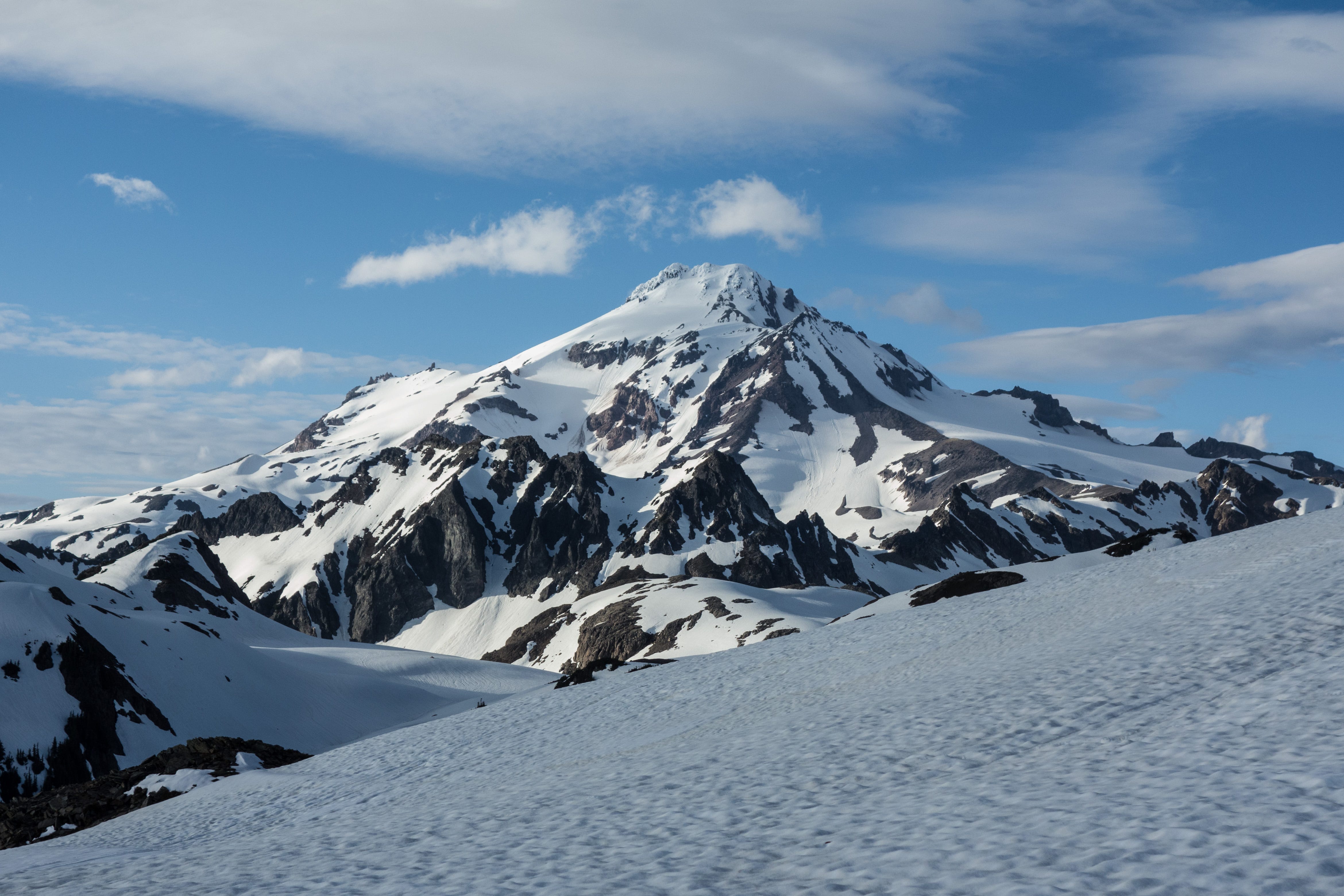 Glacier Peak: the last frontier. Climbers may love listing mountains ...