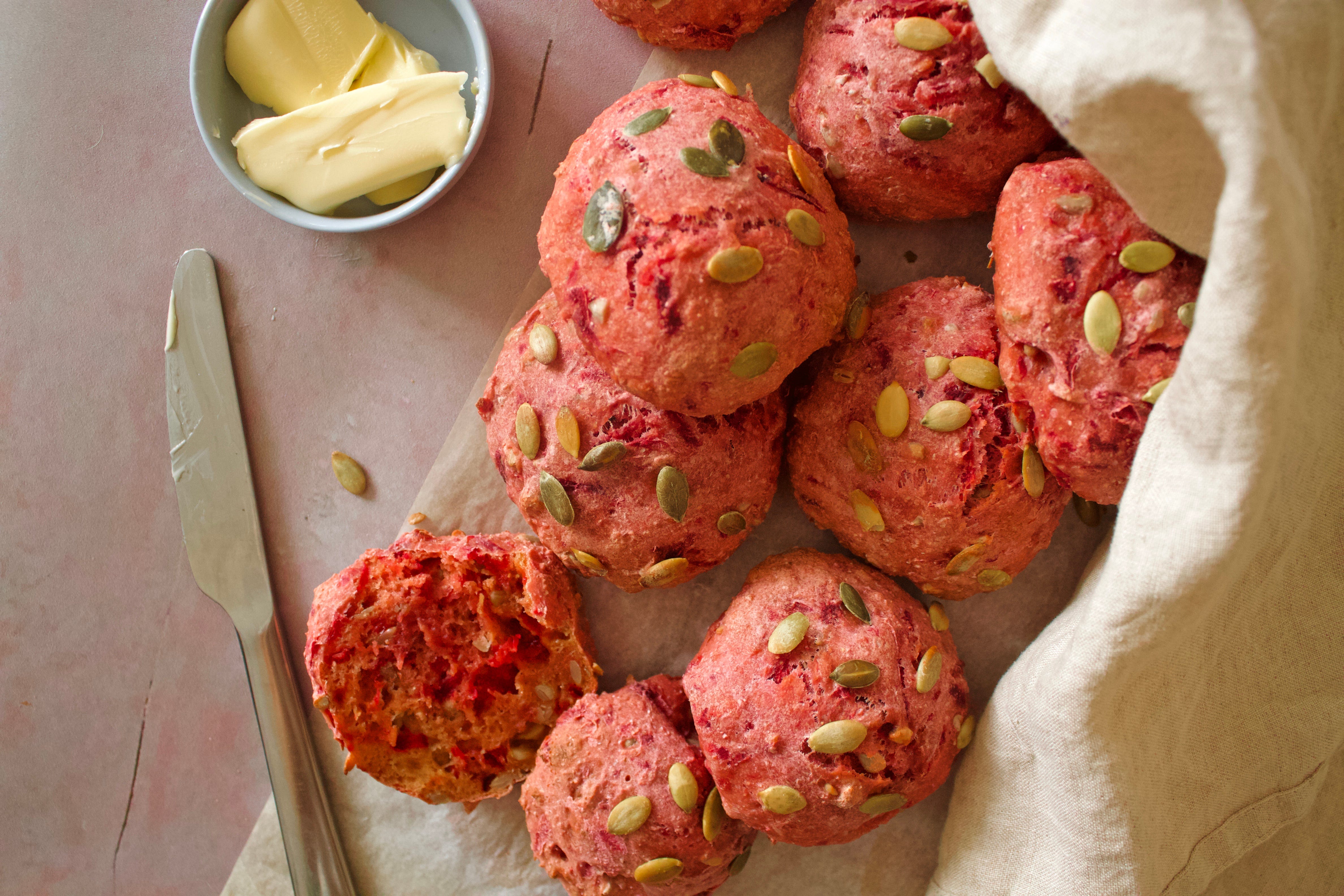 Overnight Buns with Beetroot. This recipe by Camille Maja makes 12 ...