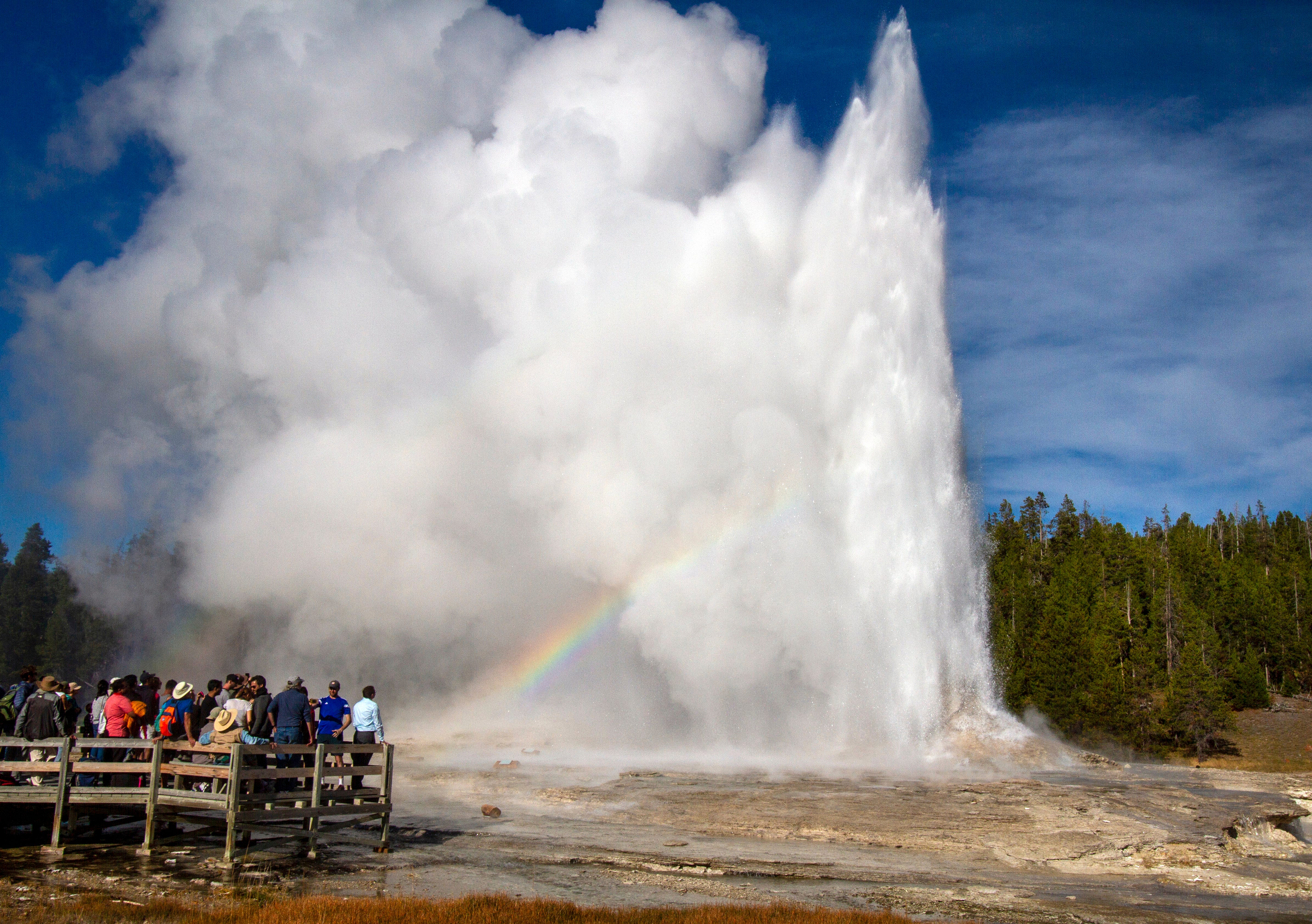 Announcing the winners of the GeyserTimes Photo Contest | by Thomas R ...