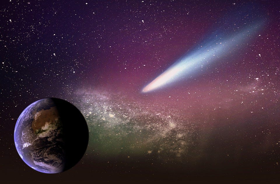 The Massive Comet With A 5 Hundred Thousand Mile Long Tail Speeds ...