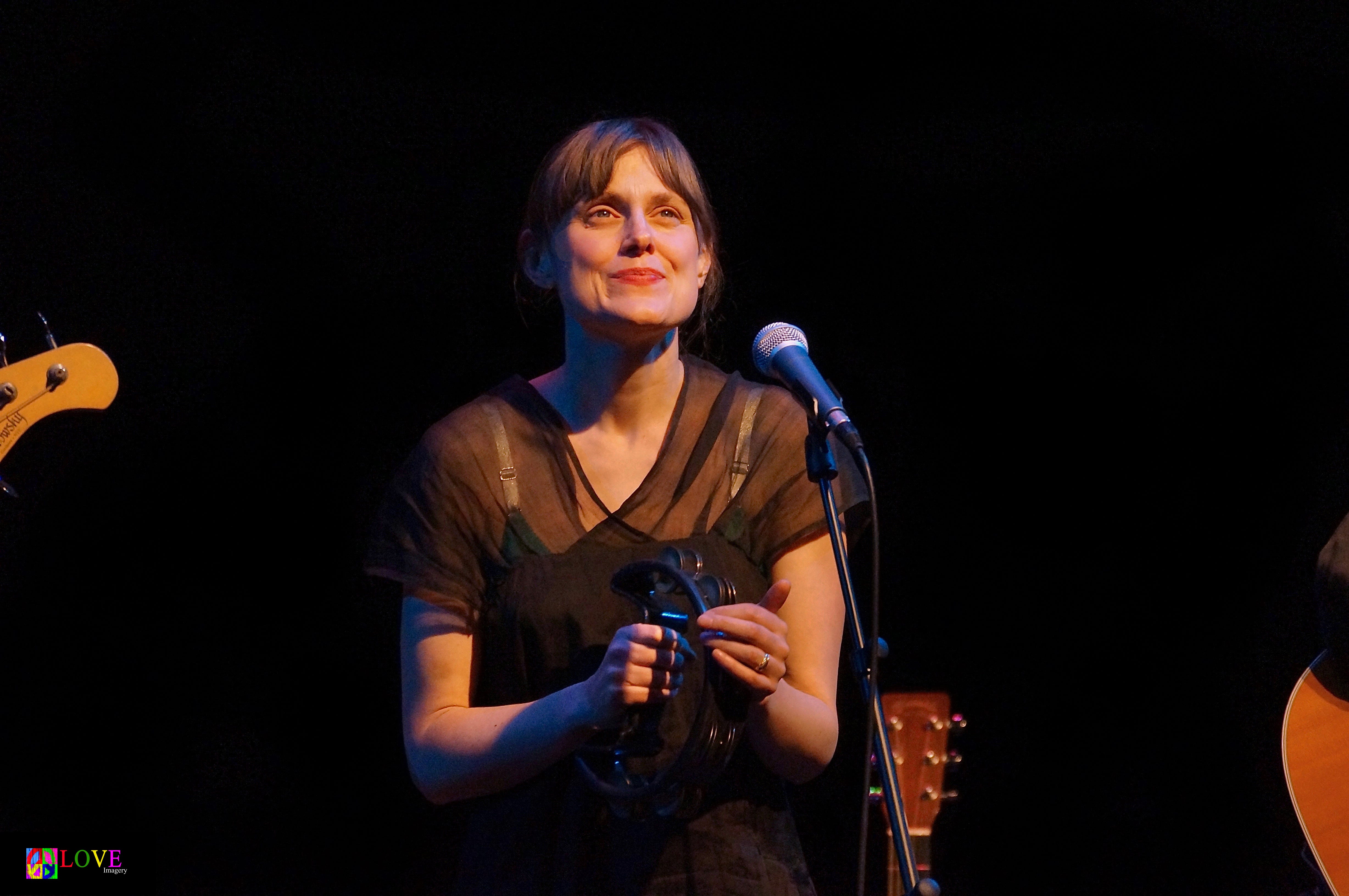 “Beautiful Night, Beautiful Music, Beautiful People!” Tom Chapin and ...