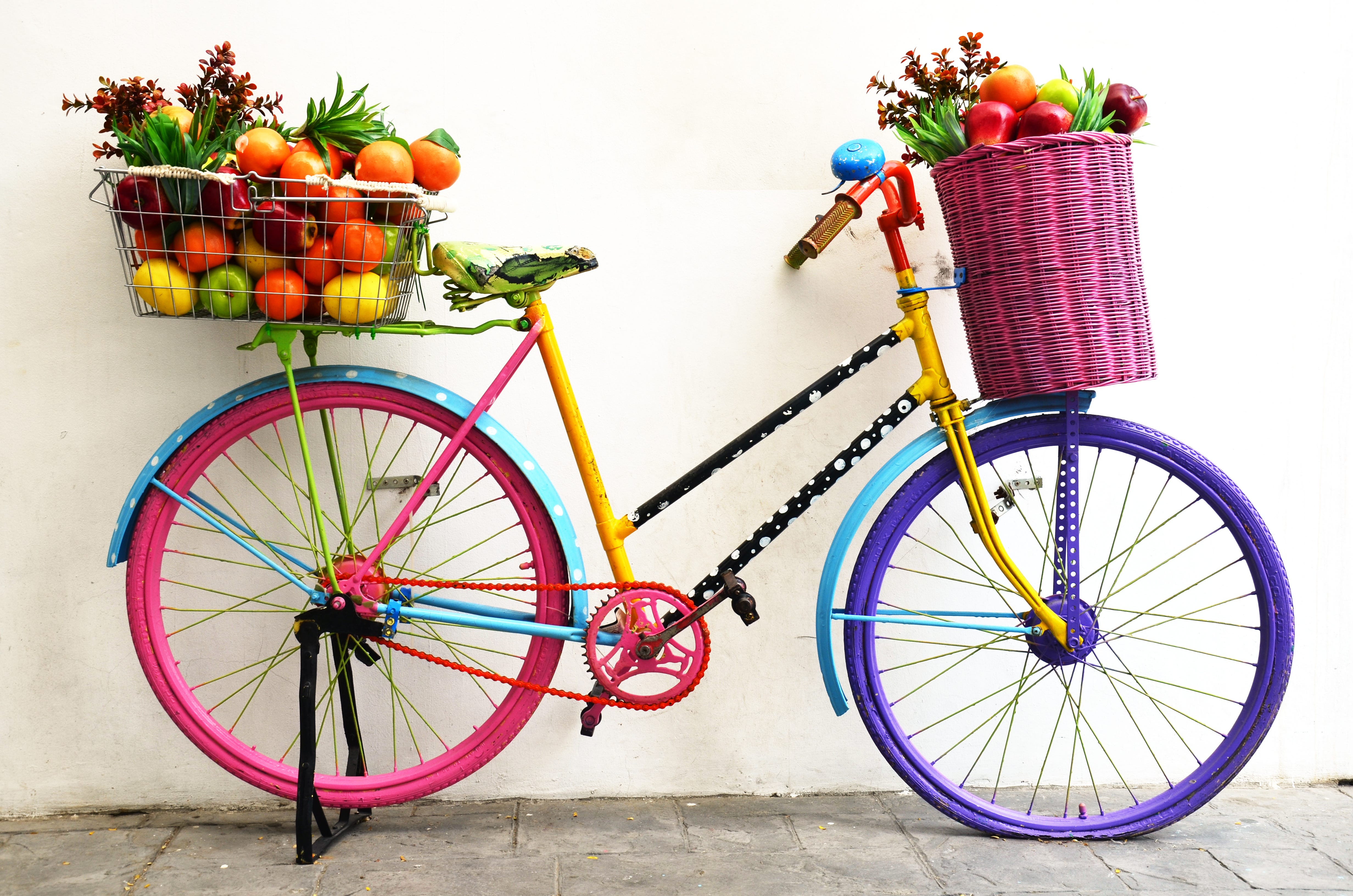 10 Fresh Foods to Keep you Cool. As the spring days warm up and we head ...