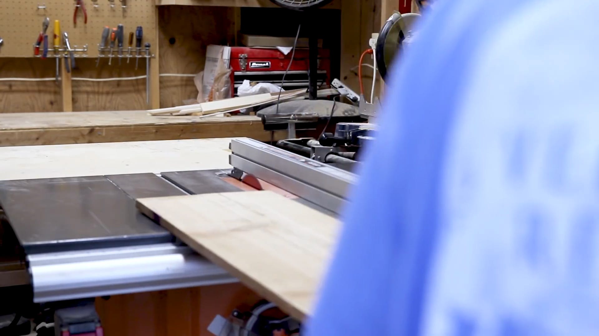 How to Build a Window Planter Box From Cedar | by Brandon Cullum | Make ...