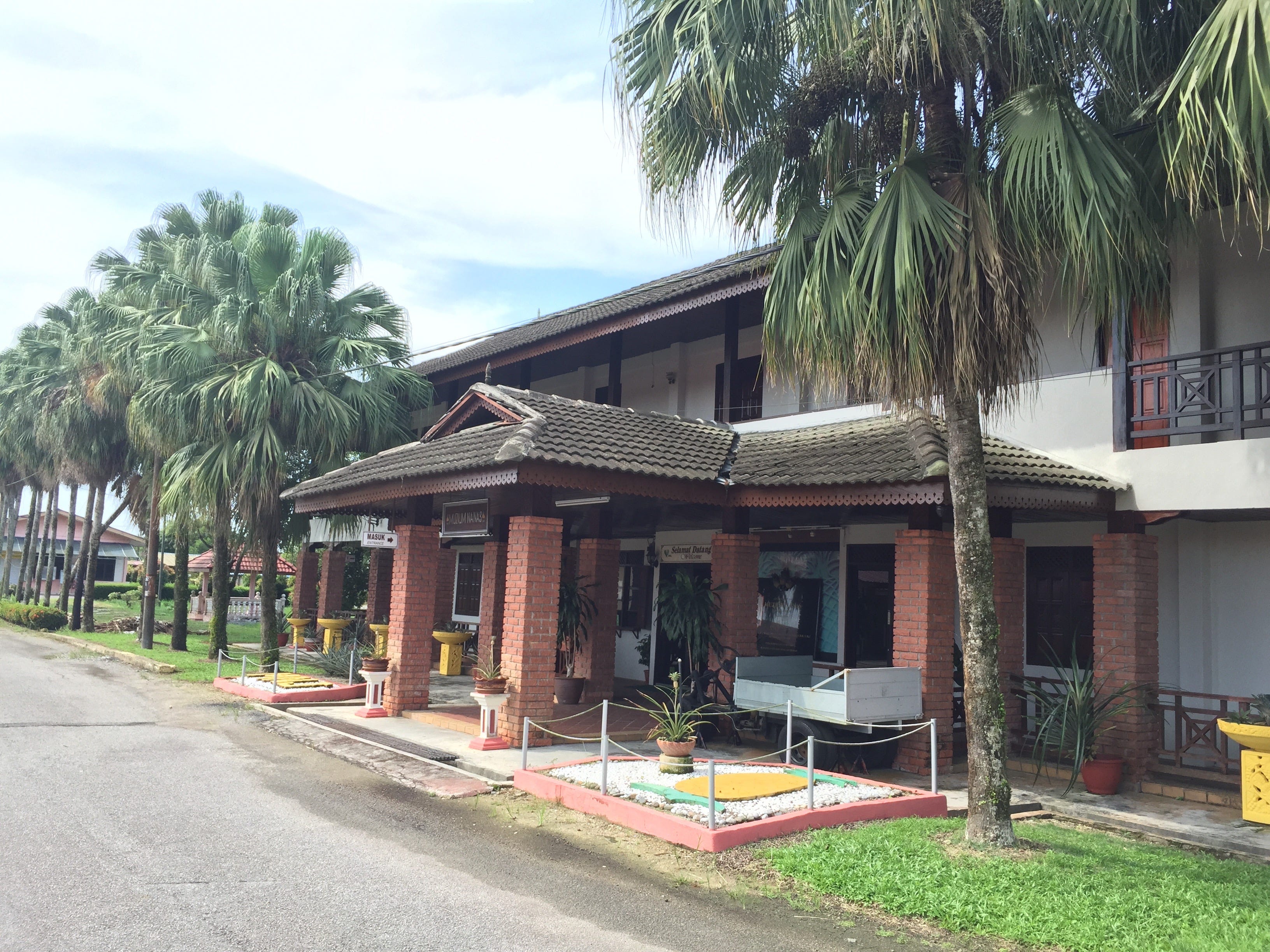 Malaysia — Johor Bahru — Muzium Nanas Pontian — The Pineapple Museum ...
