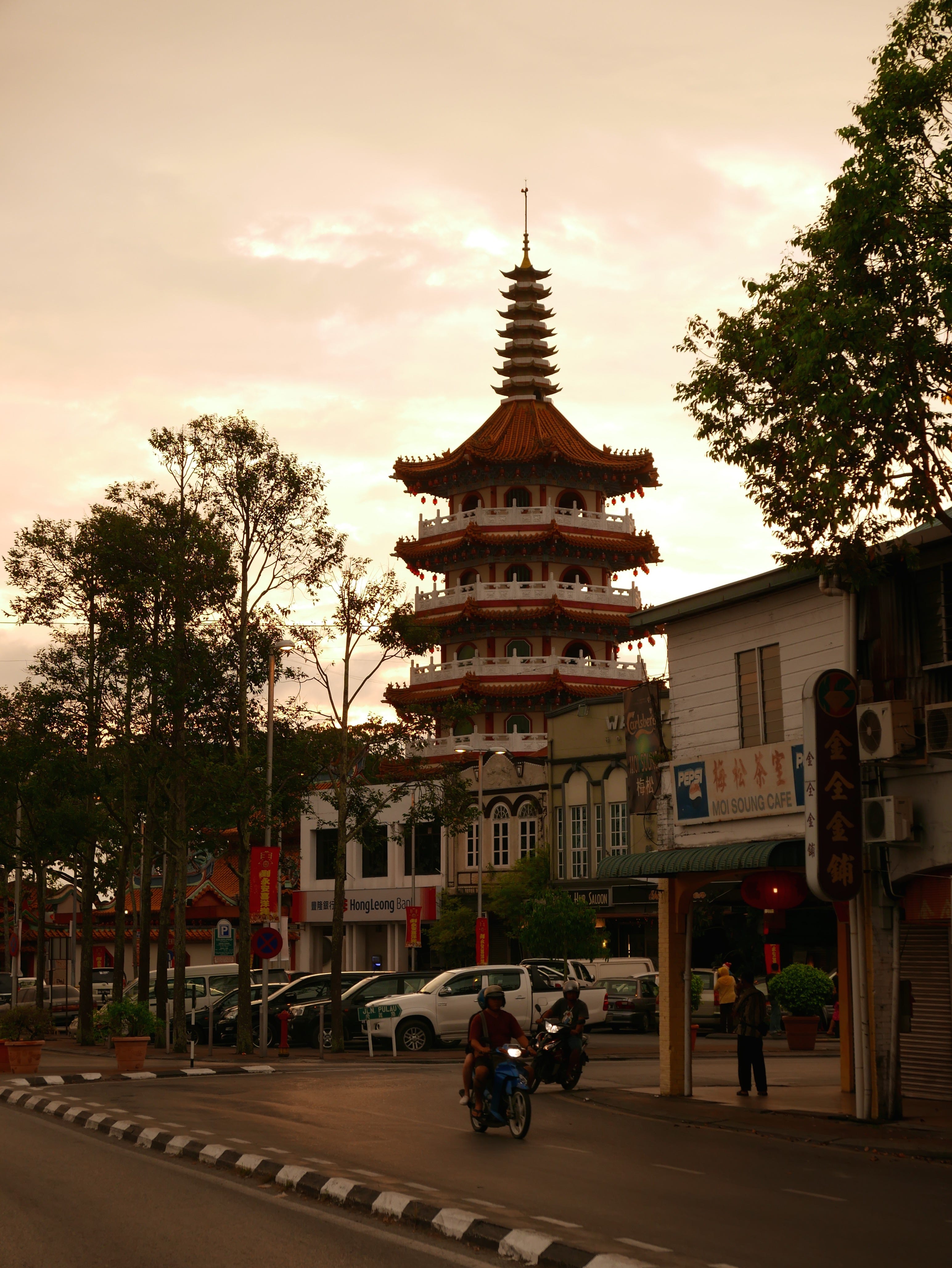 Sibu, Malaysia — Chinese Temple — Sibu, Sarawak, Malaysia - Nick’s ...