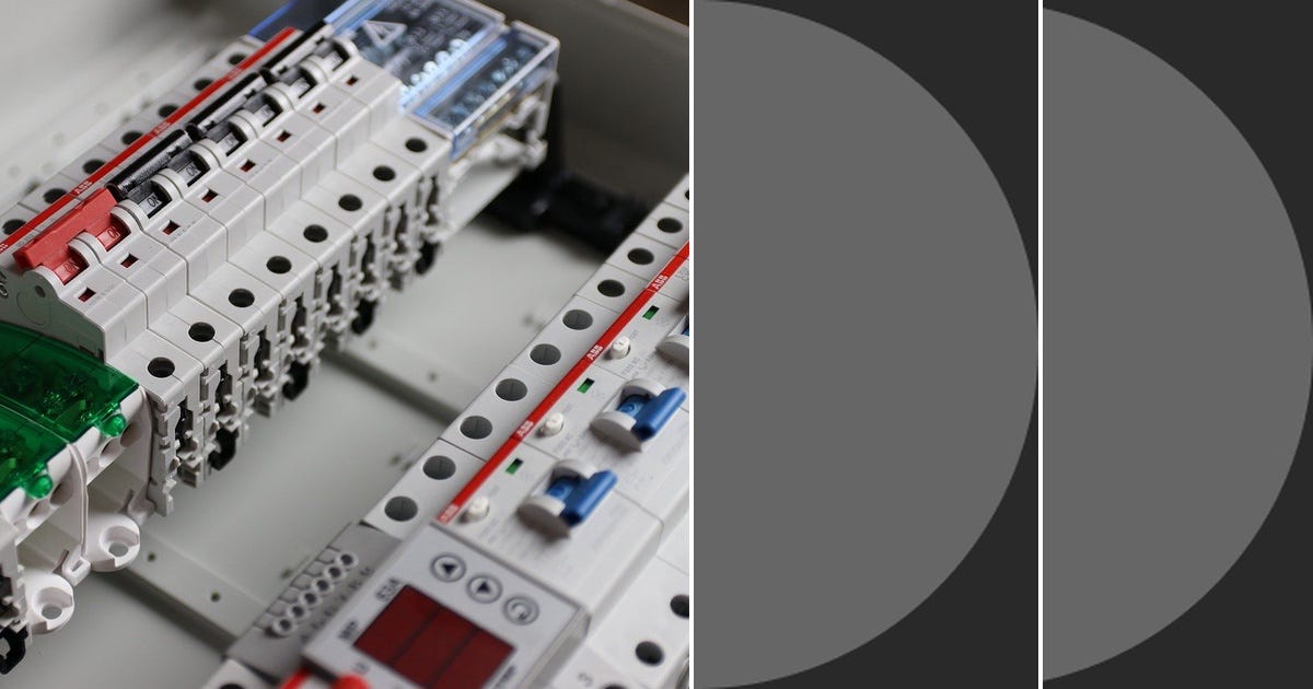 List: circuit breaker | Curated by Carlos Calla | Medium