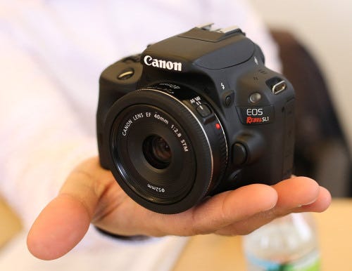 Dslr small camera store