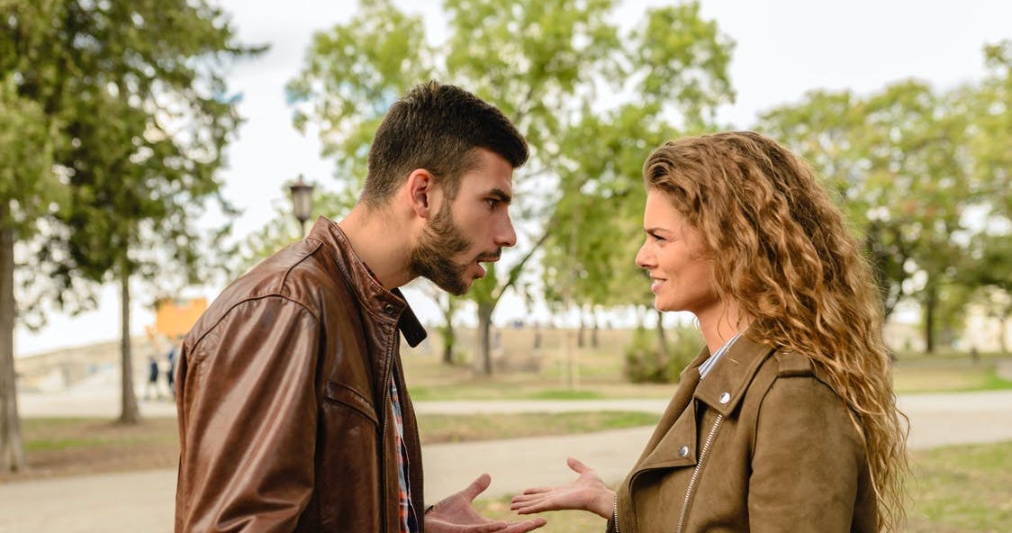 Signs of Negging, and What You Can Do | Hello, Love