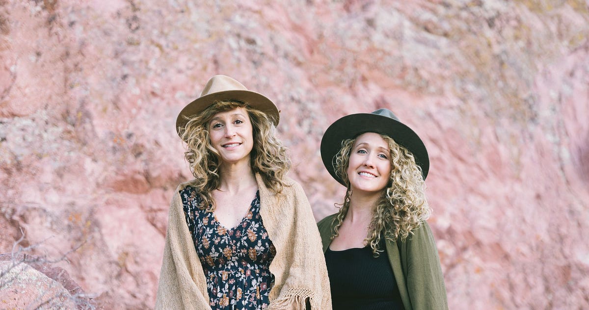 Female Disruptors: Dakota Hills and Sierra Brashear of Moon Bath On The ...
