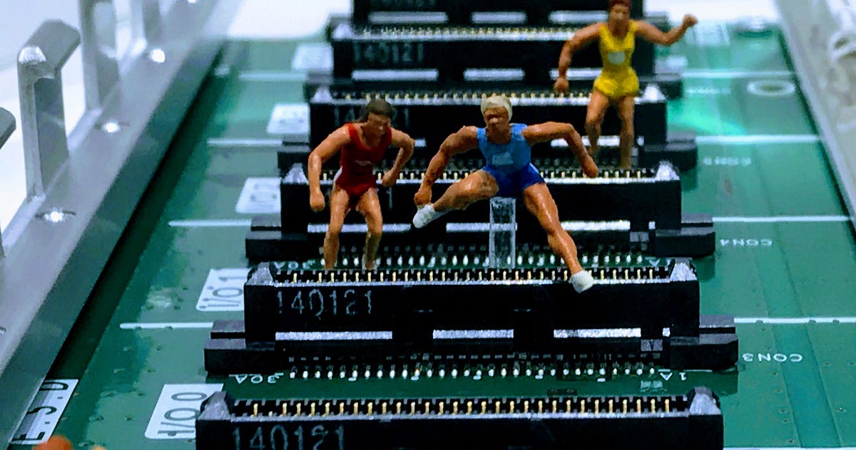 Elasticsearch 怎麼用？（四）. 實作自動完成？Prefix Query、Edge n-gram… | by Morton Kuo | Medium