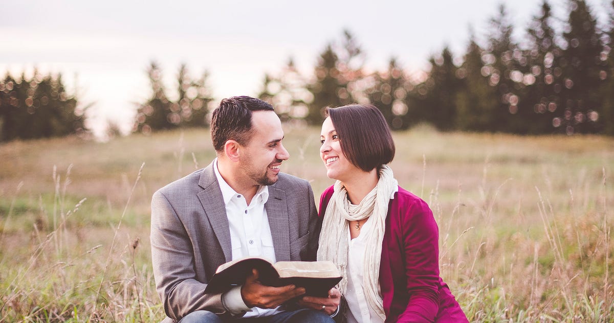 Dating After 30: Finding Love Beyond Age | Medium