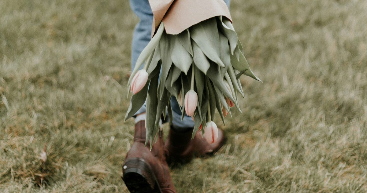 Why Chasing After A Woman Who Is Not Interested Is The Biggest Mistake | by Noah Hodge | May ...