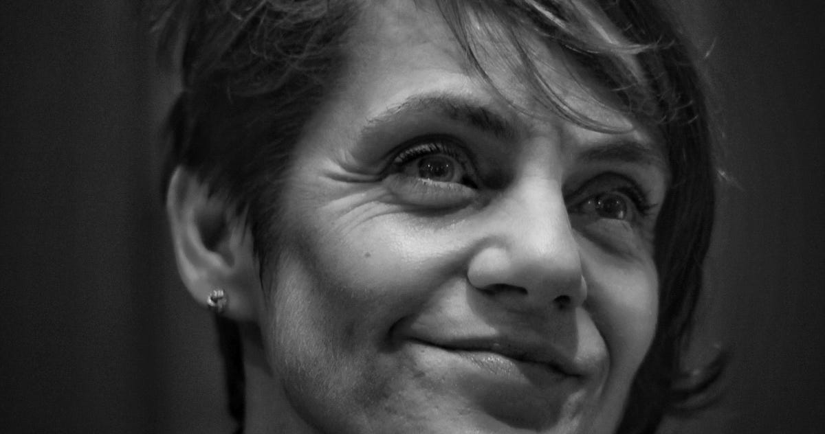 What the Hell Is Wrong with Your Husband? | by Sonja Glucksberg | Micro Erotica | Medium