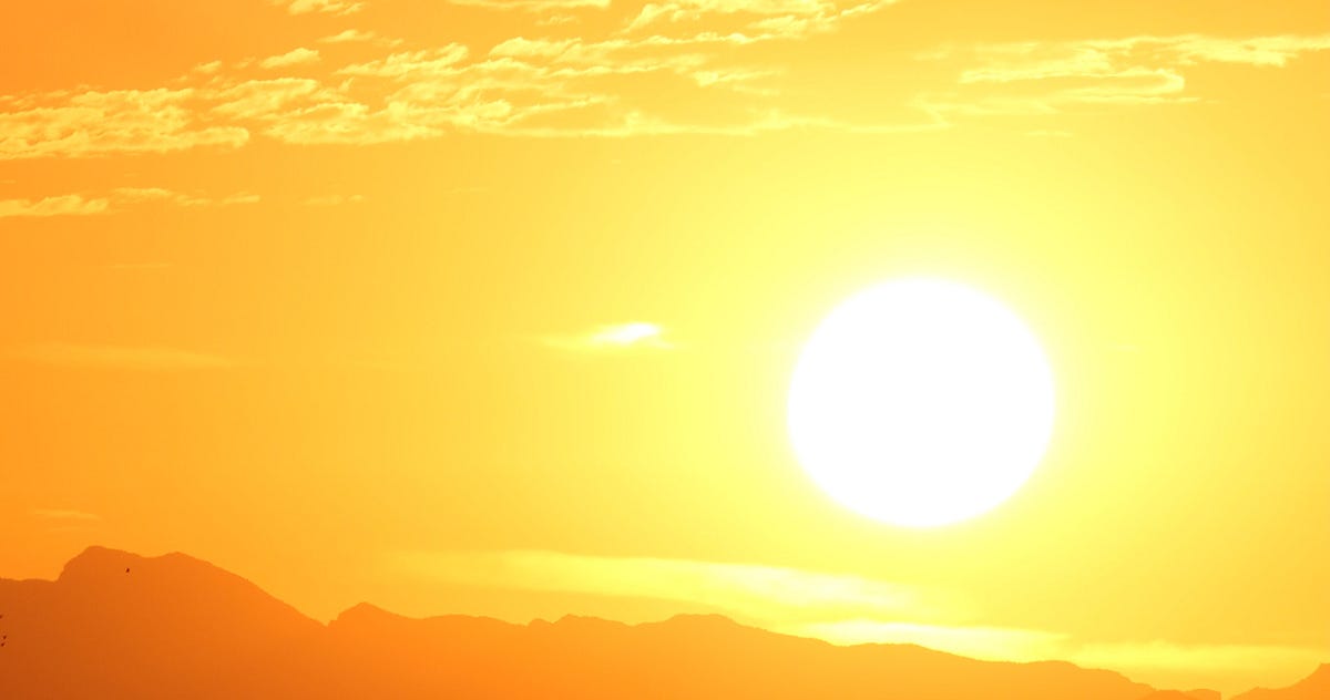 Rising Sun. A poem — May writing challenge | by Sarah E. | The POM | Medium