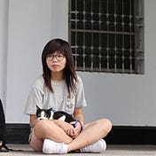 Ching Hui Hung – Medium