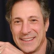 Vahe Guzelimian – Medium