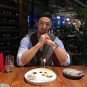 Li Yong Wei – Medium