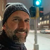 Lee Graham – Medium