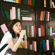 Ching Lee – Medium