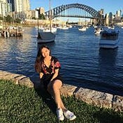 Vivienne Wei Wen Tan – Medium