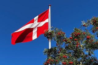 Beth Riungu – Medium