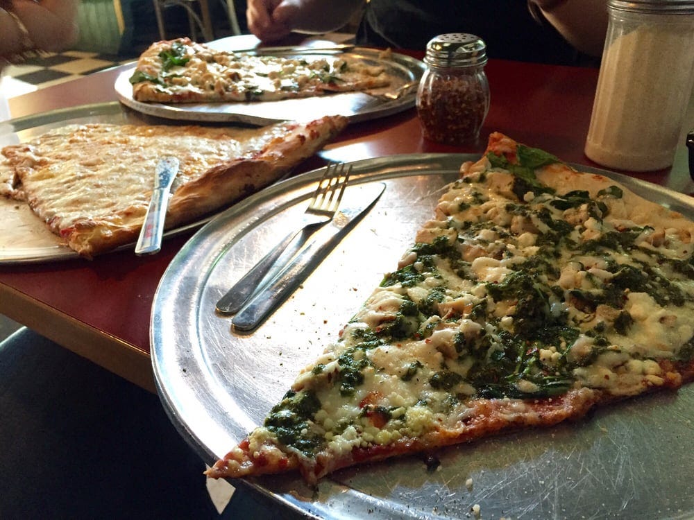 Momo’s Pizza: The chain-killer. Tallahassee, like most cities in the… | by Sam Ferra | Medium