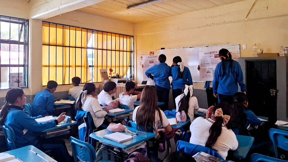 They don´t know about us… but they should (No saben de nosotros… pero deberían) | by Voces que ...