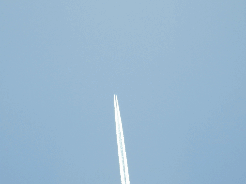 Aerial Object That Flew By Passenger Plane, | by Johnmooner-chief | Medium