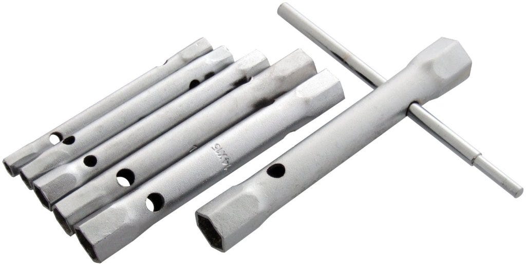 Advice on Choosing the Right Box Spanner Set | by Industrybuying | Medium