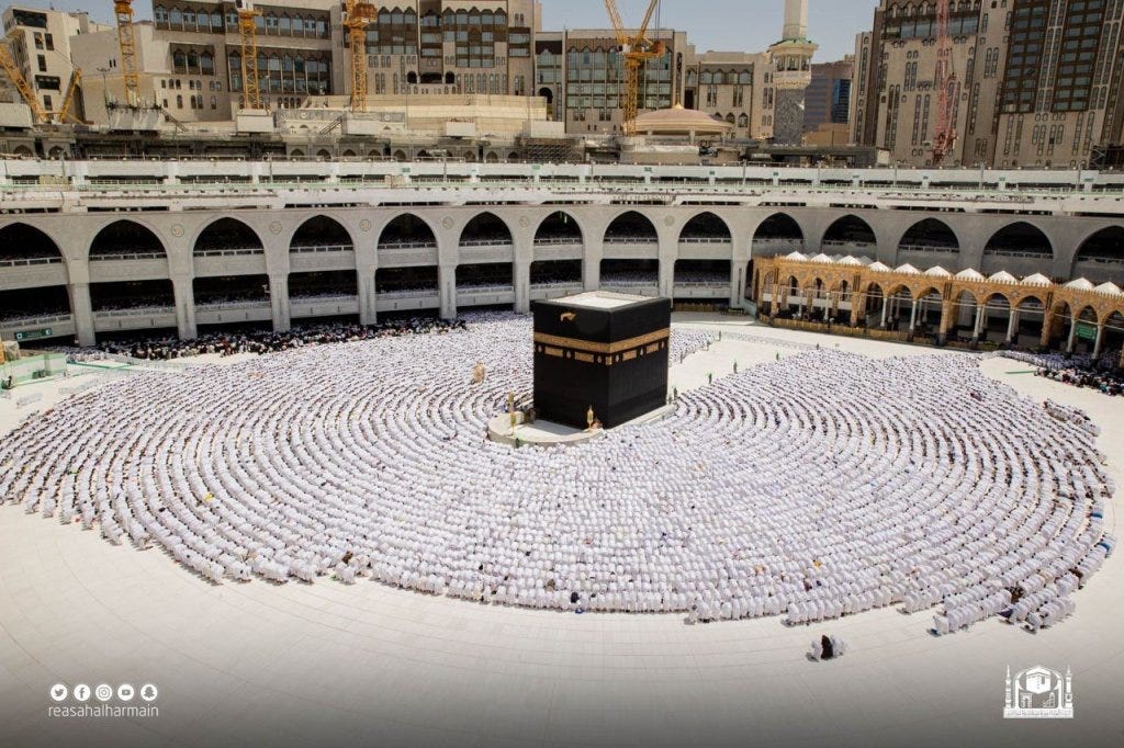 The Spiritual Journey of Umrah During Ramadan | by Abubakar Bashir | Medium