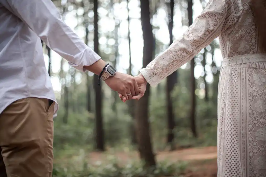 Developing a Solid Relationship: Key Elements for Enduring Association ...