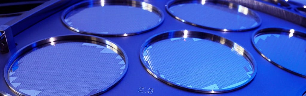 Predicting failure in modern microelectronics | by Research Features ...