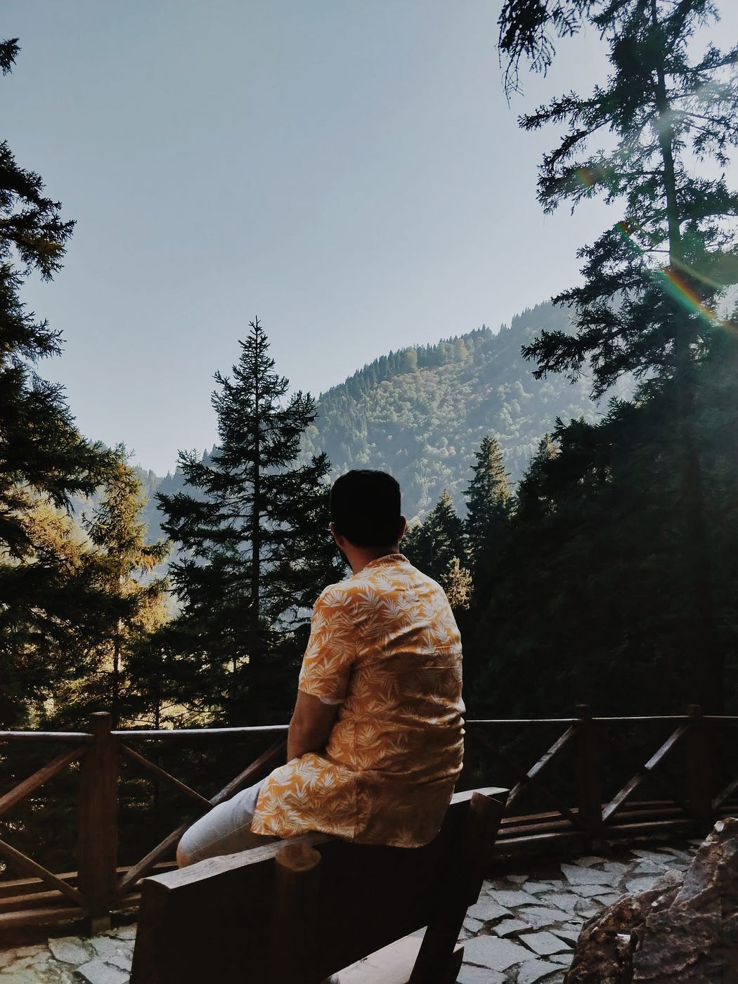 The Power of Solitude: Moving On, Vibing Alone, and Healing in Silence ...