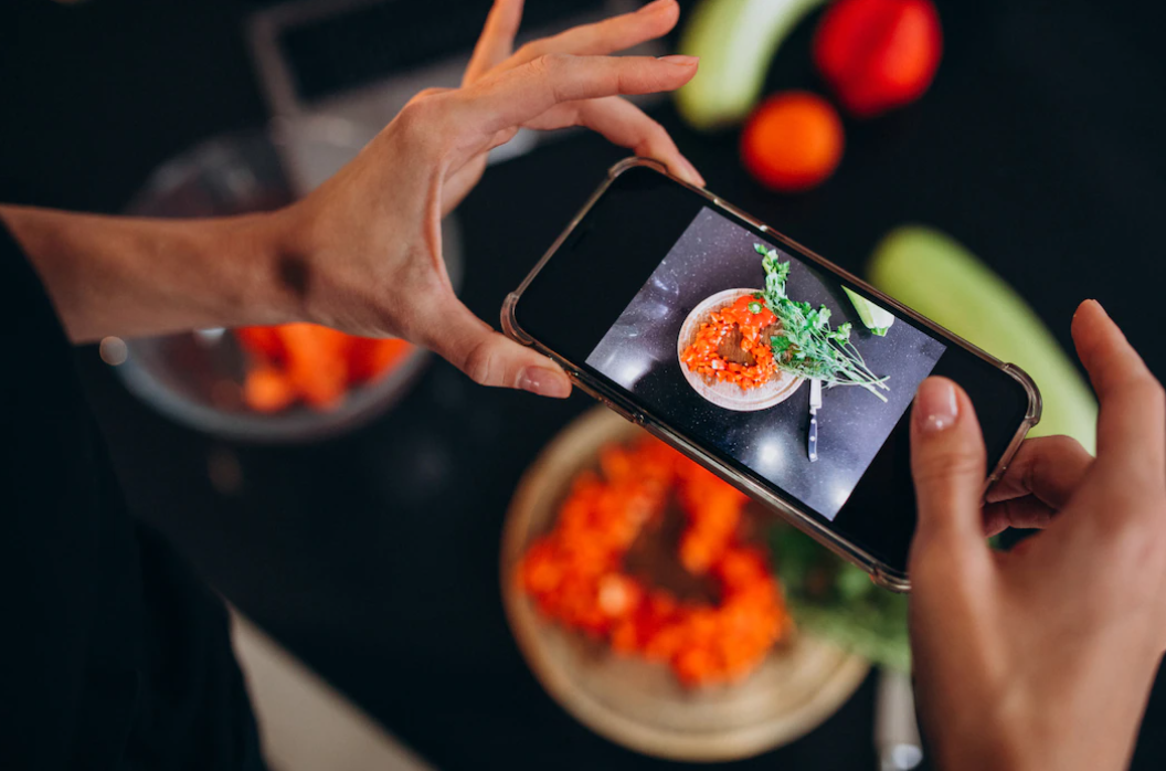 HOW TO BECOME A FOODIE INFLUENCER | by Hello Meals On Me | Medium