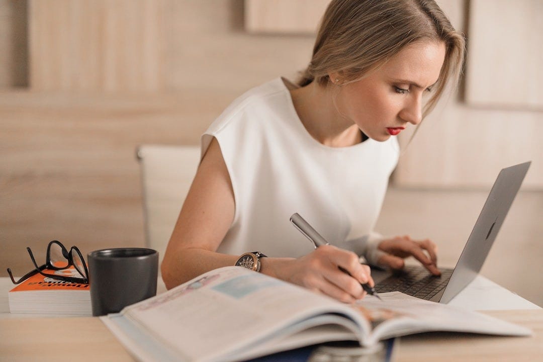 Chat GPT: An Easy Checklist for Writing Prompts | by Marcie Pratt | Medium