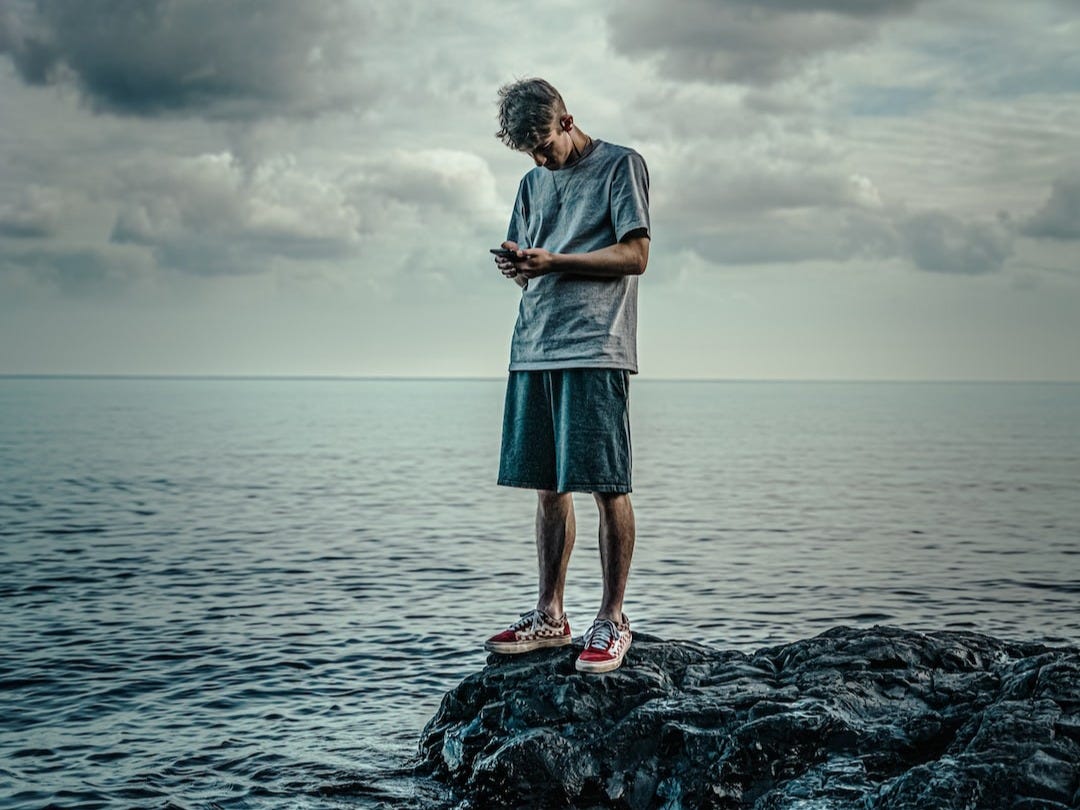 New York Stands Up: New Bill Limits Teenagers’ Access To Social Media ...