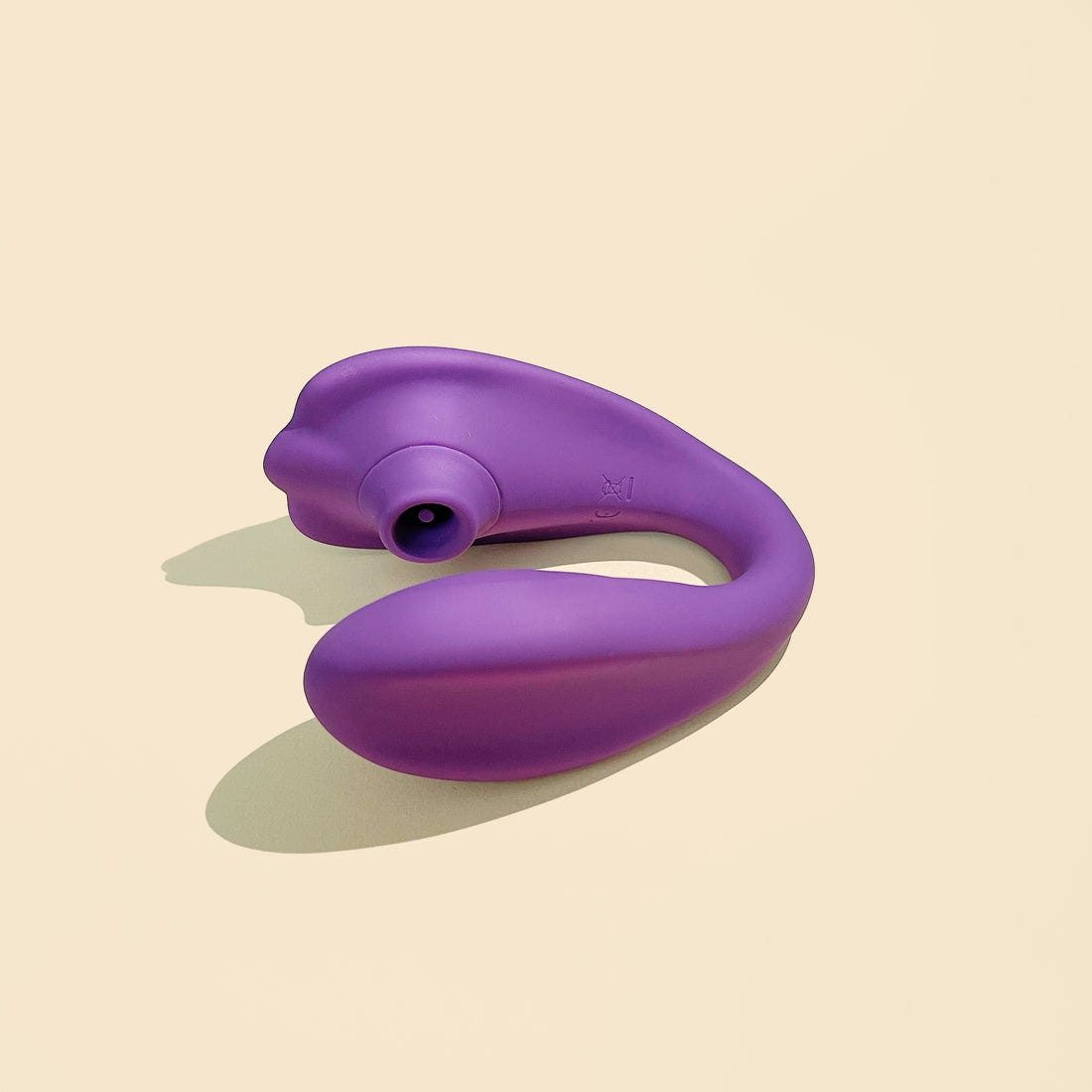 Gil Wireless Waterproof Couples Vibrator | Vibrating Tongue — Bombex - bombex - Medium