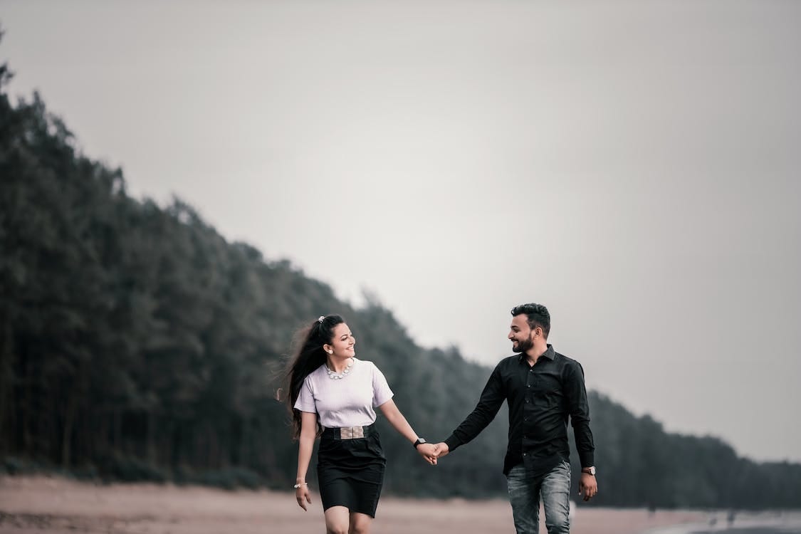 7 Obvious Signs He Likes You But Is Hiding It | by Advice Corner | Medium