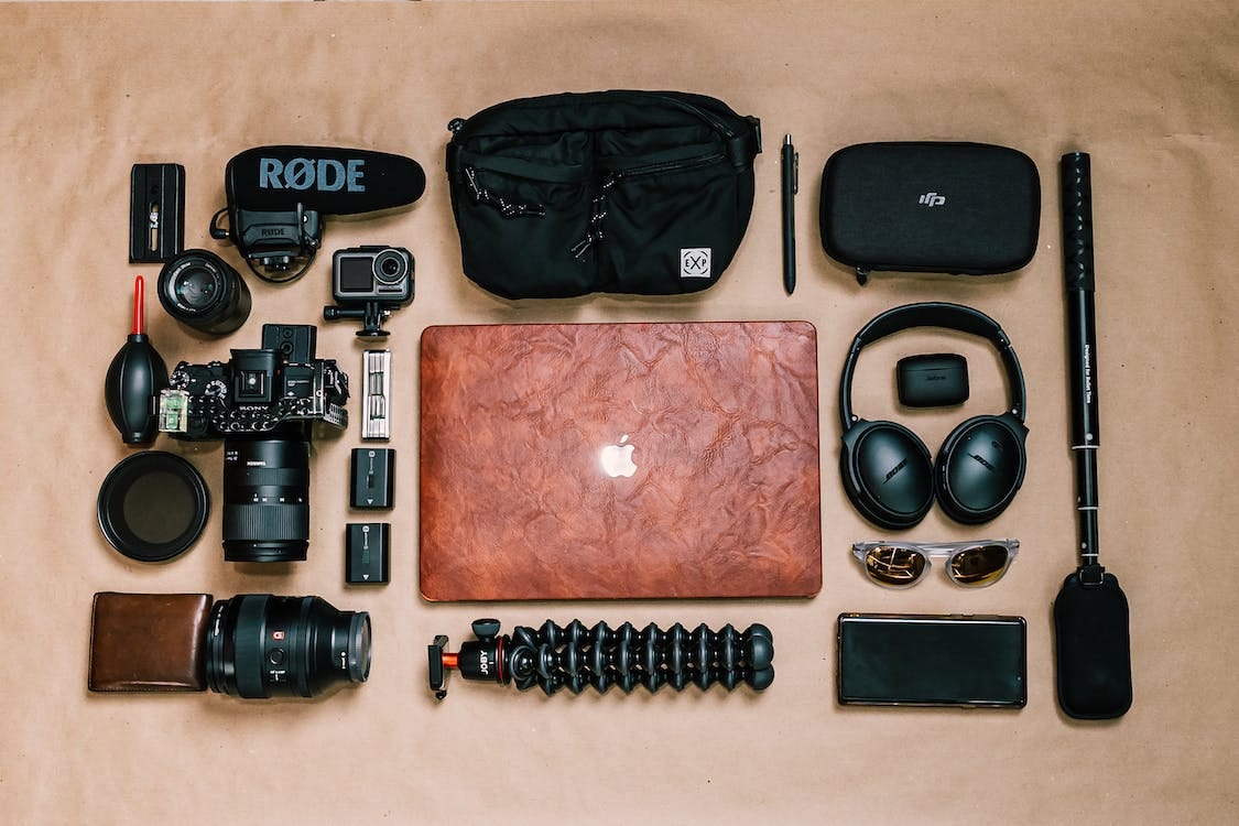Exploring the Intersection of Media and Digital Design: A Visual ...