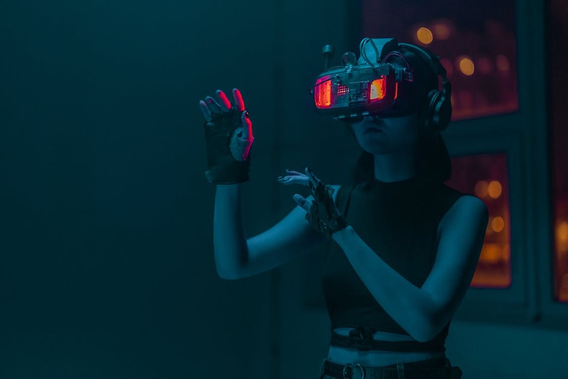 How Augmented Reality is Changing Instructional Design in eLearning | by Learning Pulse | Medium