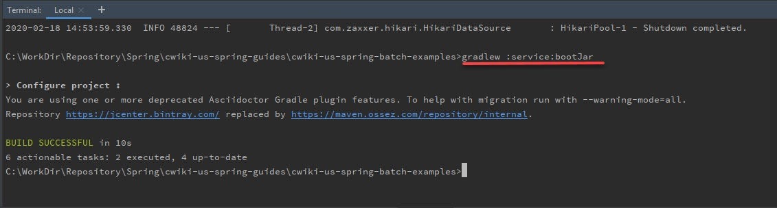 Spring Batch 在默认情况下的任务执行. 在默认情况，如果你对 Spring Batch 不进行配置的话。 | by HoneyMoose | Medium