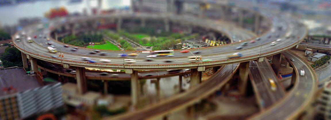How & Why You Should Use Selective Focus Editing to Capture Audience ...