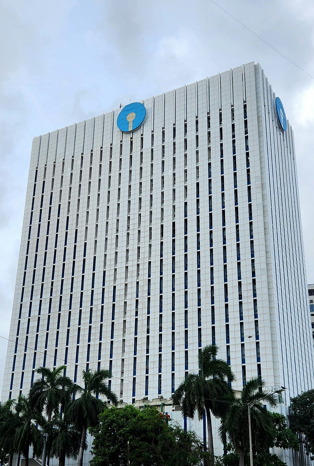 SBI Phishing Scam: How Social Media Fraud Targets India’s Largest Bank ...