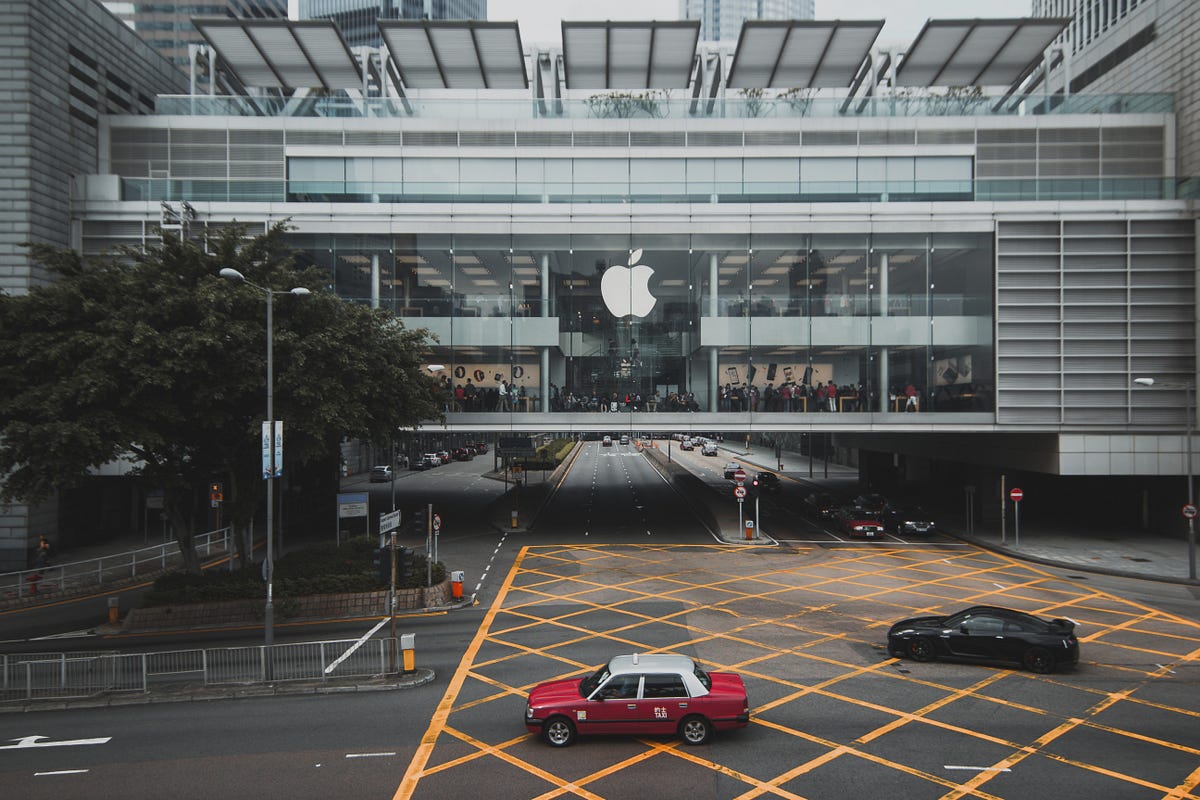 5 Ways Apple Uses Personal Selling To Be An Awesome Seller | by Sierra ...