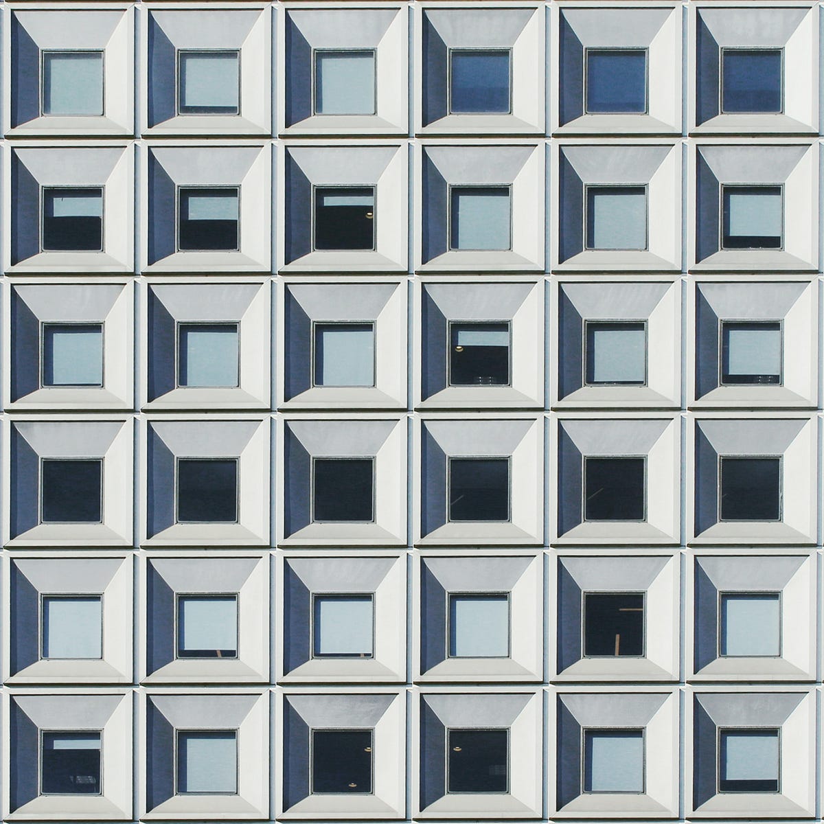 Leveraging analytic functions in SQL for faster data extraction | by Günter Röhrich | TDS ...