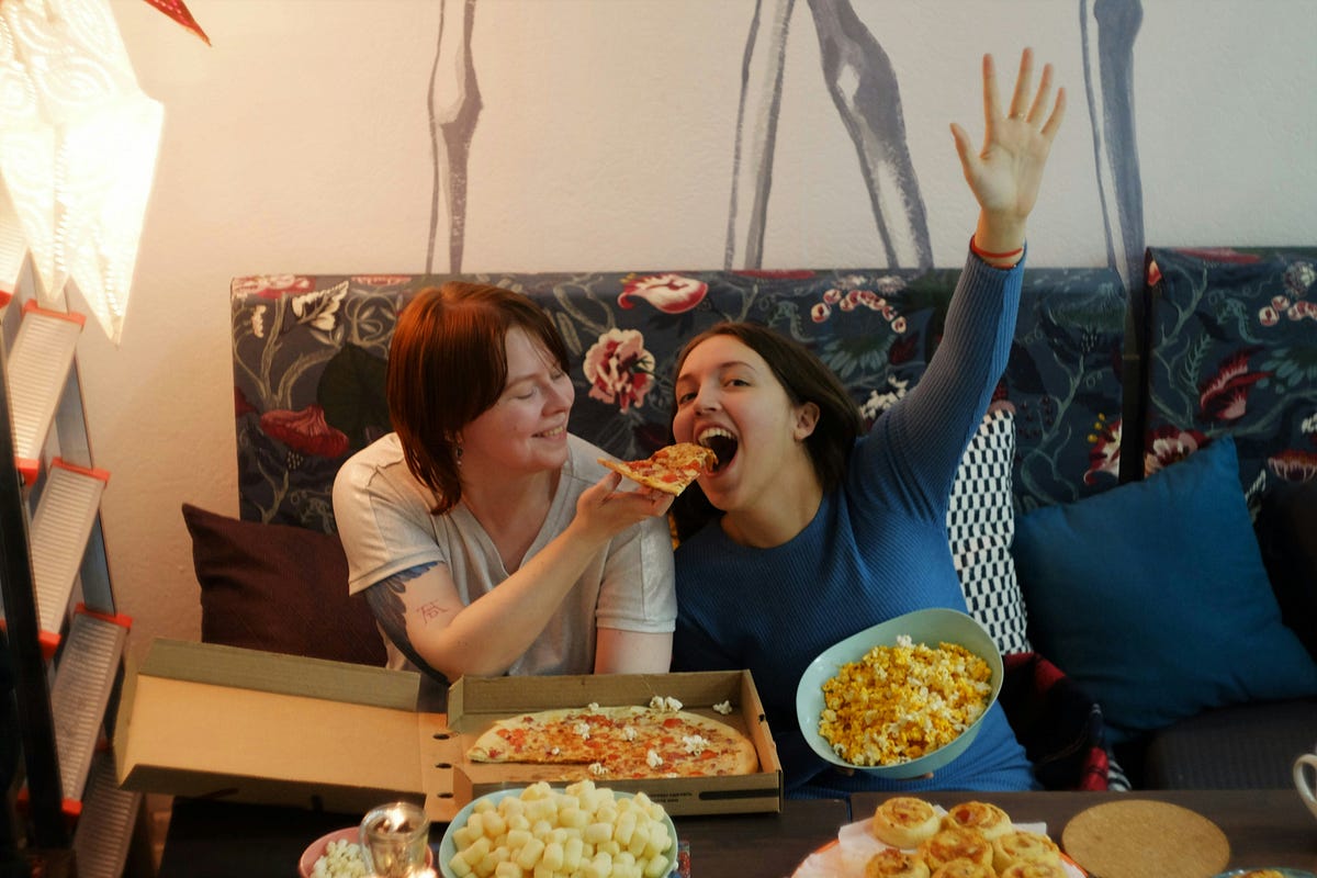 How Eating at Odd Hours Affects Our Health! | by Ayush Agrawal | Sep ...