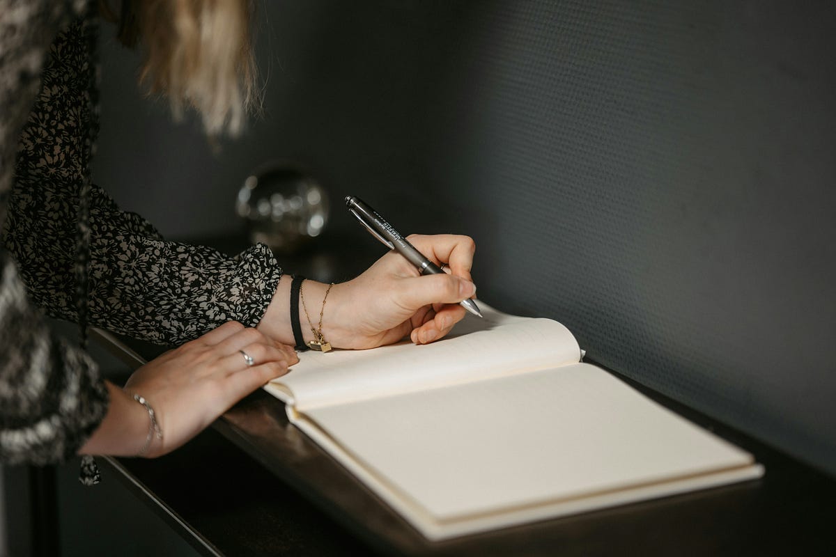 Write for Us — Long. Sweet. Valuable | by Isabella | Long. Sweet. Valuable.